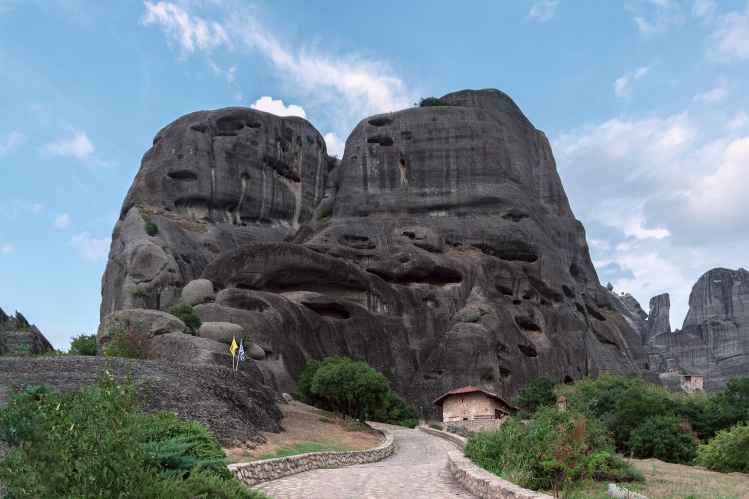 The Secret Trails of Meteora: A Hikers' Guide | Travel.gr/en