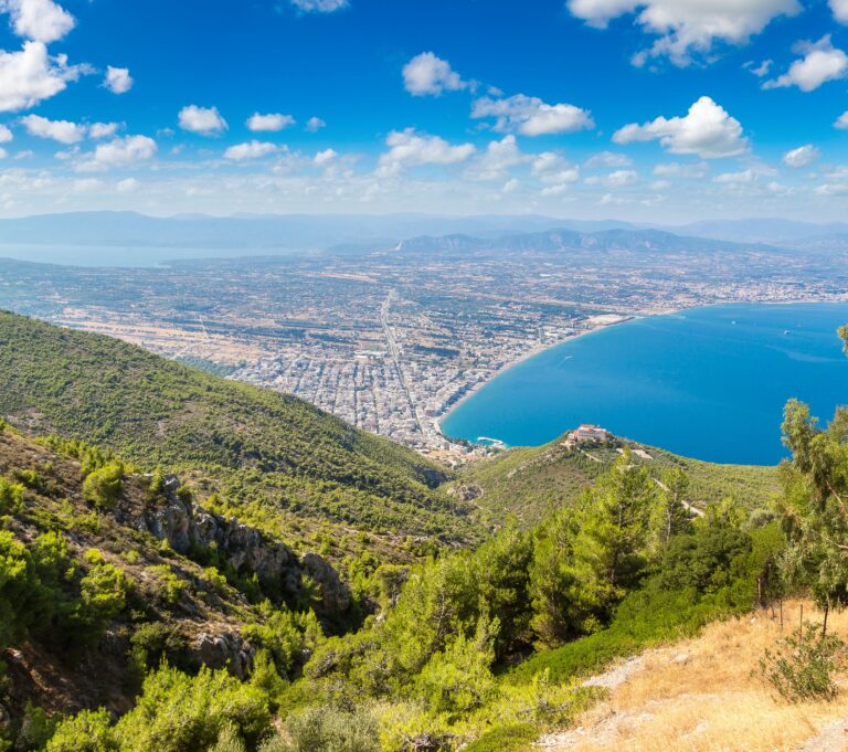 Κορινθία: Στο Λουτράκι και στα Γεράνεια Όρη | travel.gr