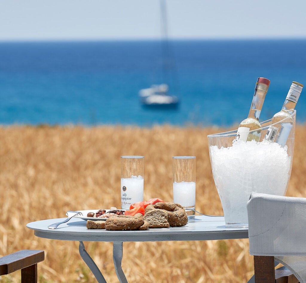 Your Guide to Milos | travel.gr