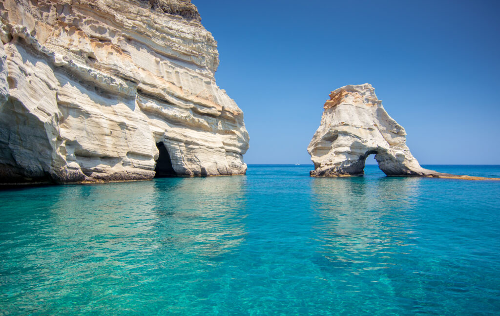 Οι καλύτερες παραλίες της Μήλου | travel.gr