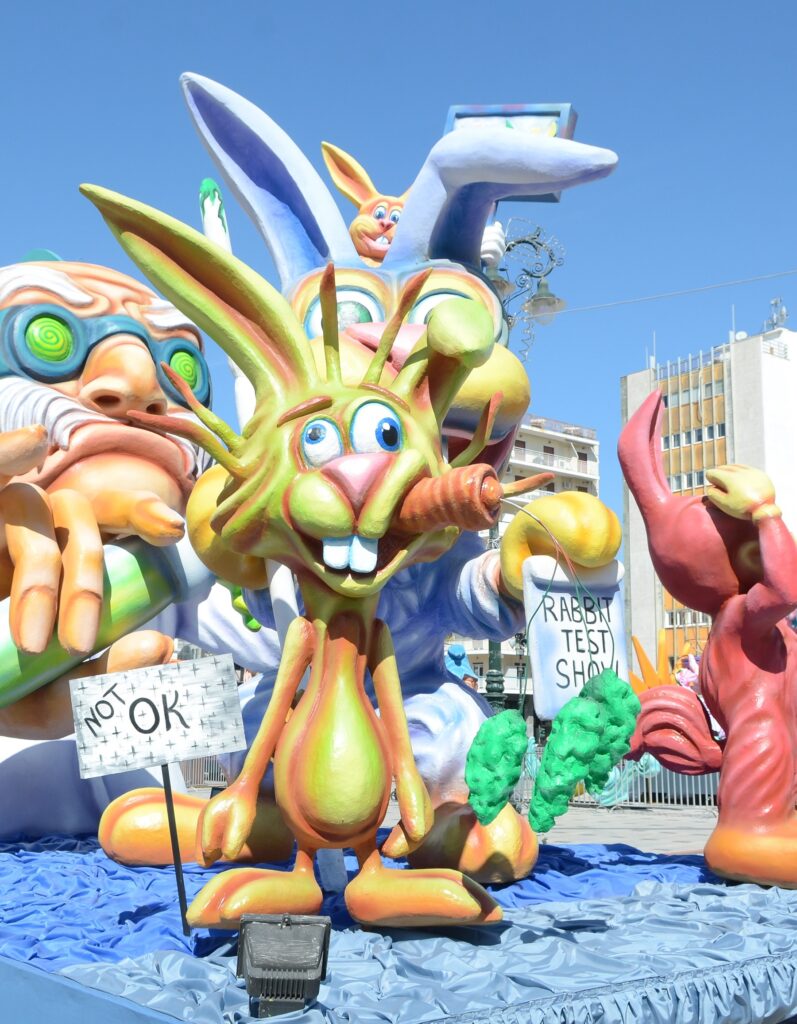 Patra Carnival: A Guide to Riotous Fun for the 'Apokreas'| travel.gr