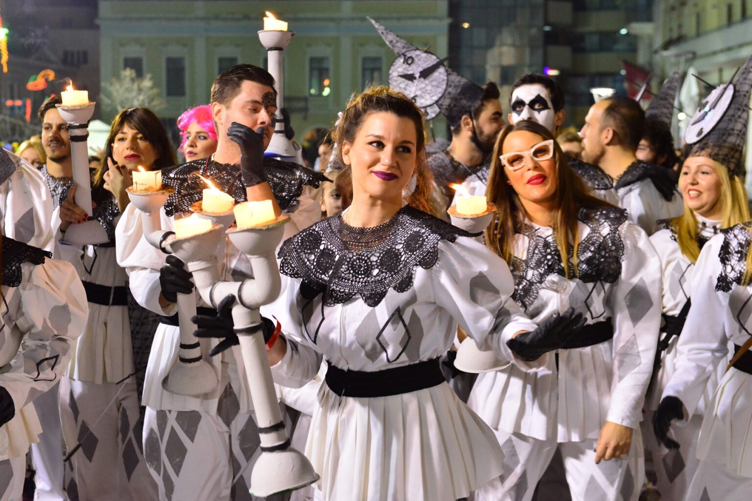 Patra Carnival: A Guide to Riotous Fun for the 'Apokreas'| travel.gr