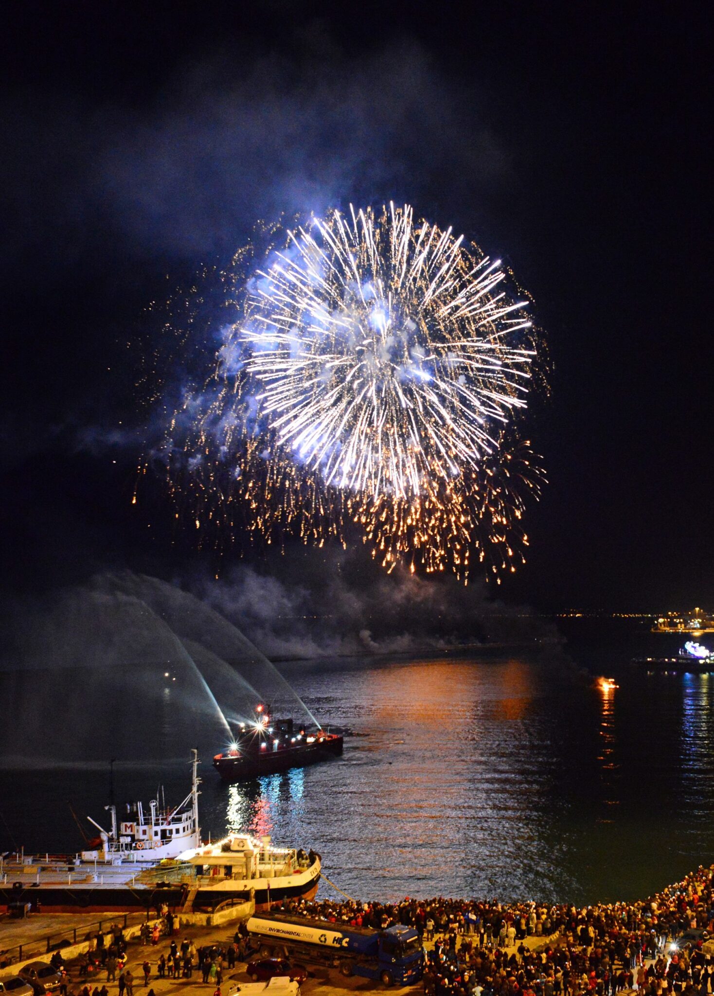 Patra Carnival: A Guide to Riotous Fun for the 'Apokreas'| travel.gr