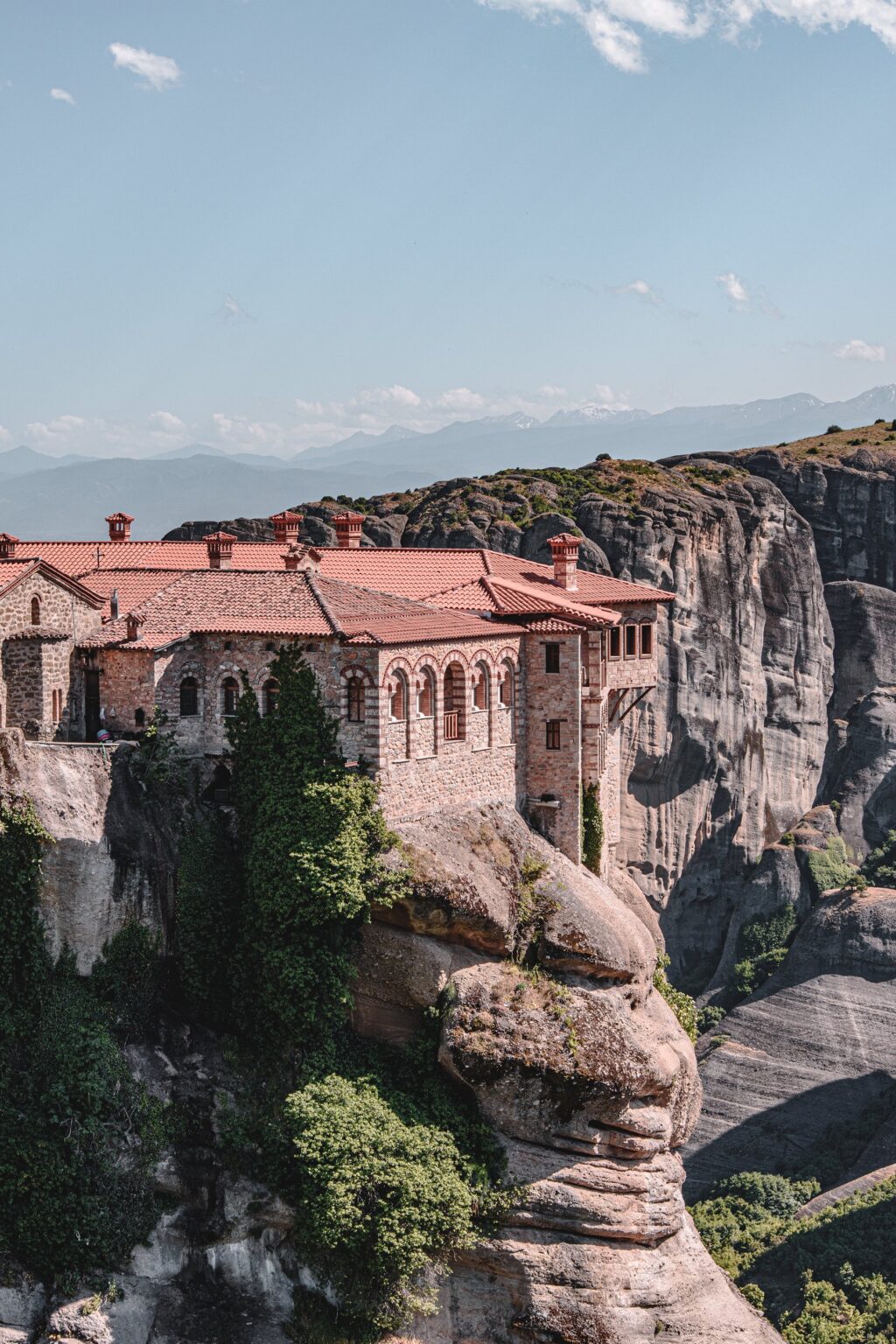 The Secret Trails of Meteora: A Hikers' Guide | Travel.gr/en