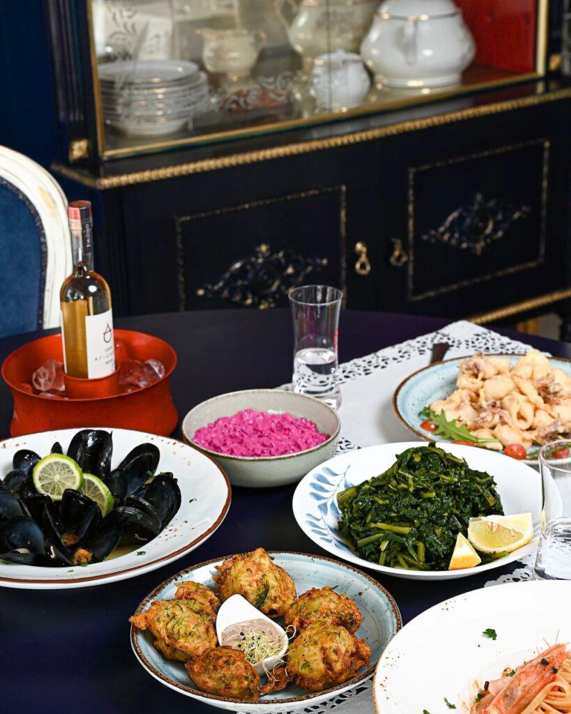 Patra Carnival: A Guide to Riotous Fun for the 'Apokreas'| travel.gr