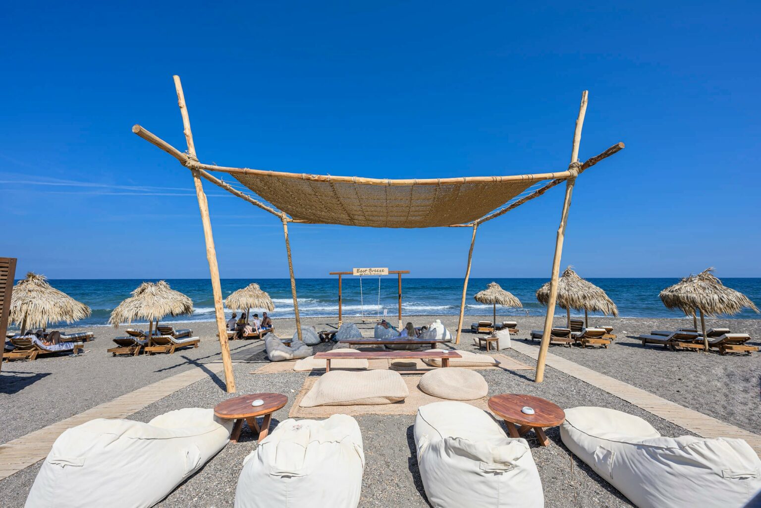 Beaches Oia and Caldera Santorini Guide| travel.gr