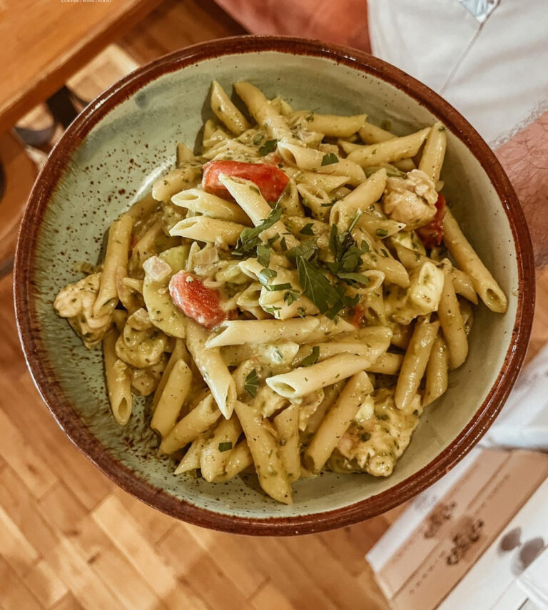 Some of the Best Places to Dine in Chania, Crete| travel.gr