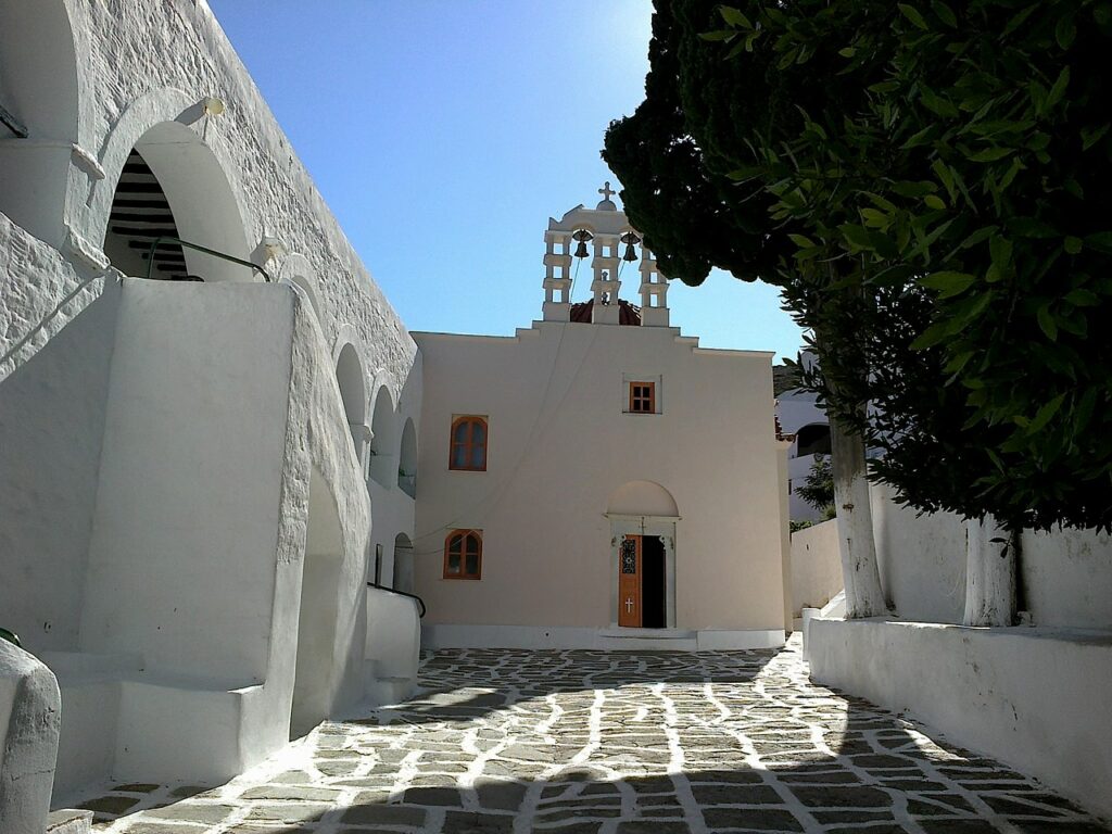 The Cycladic Island of Paros' Cultural Highlights | travel.gr