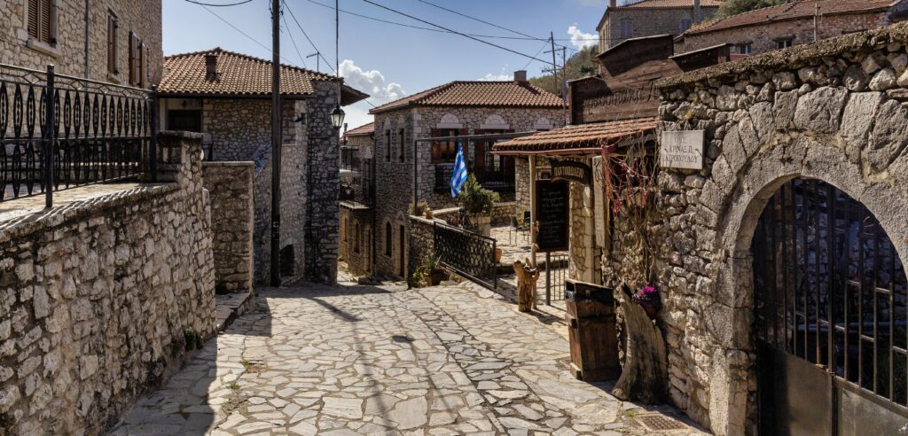 Ταξιδεύοντας στη μυθική Αρχαία Ολυμπία σε 4 τροχούς | travel.gr