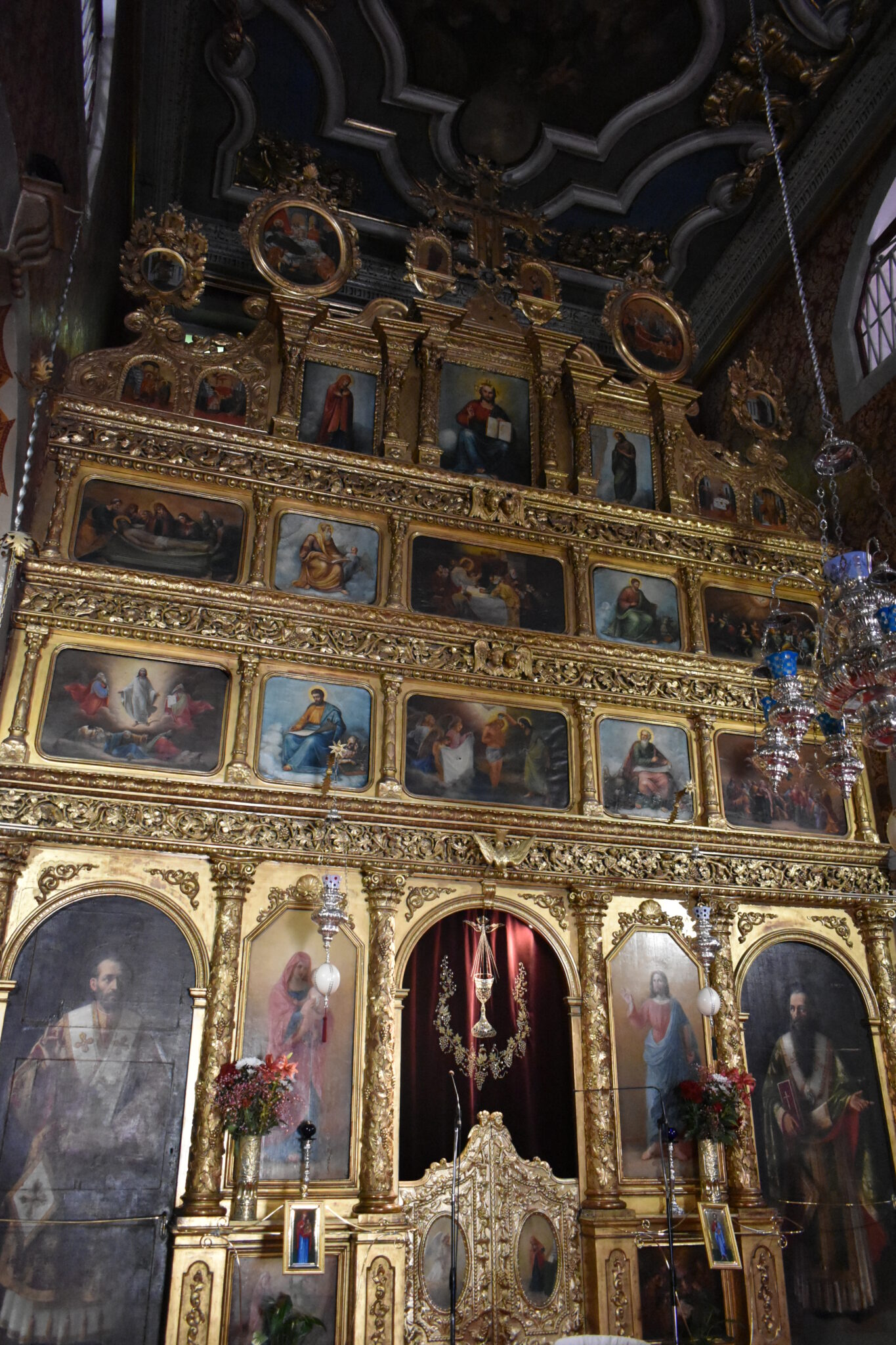 5 must-see historical churches in Corfu's Old Town| travel.gr