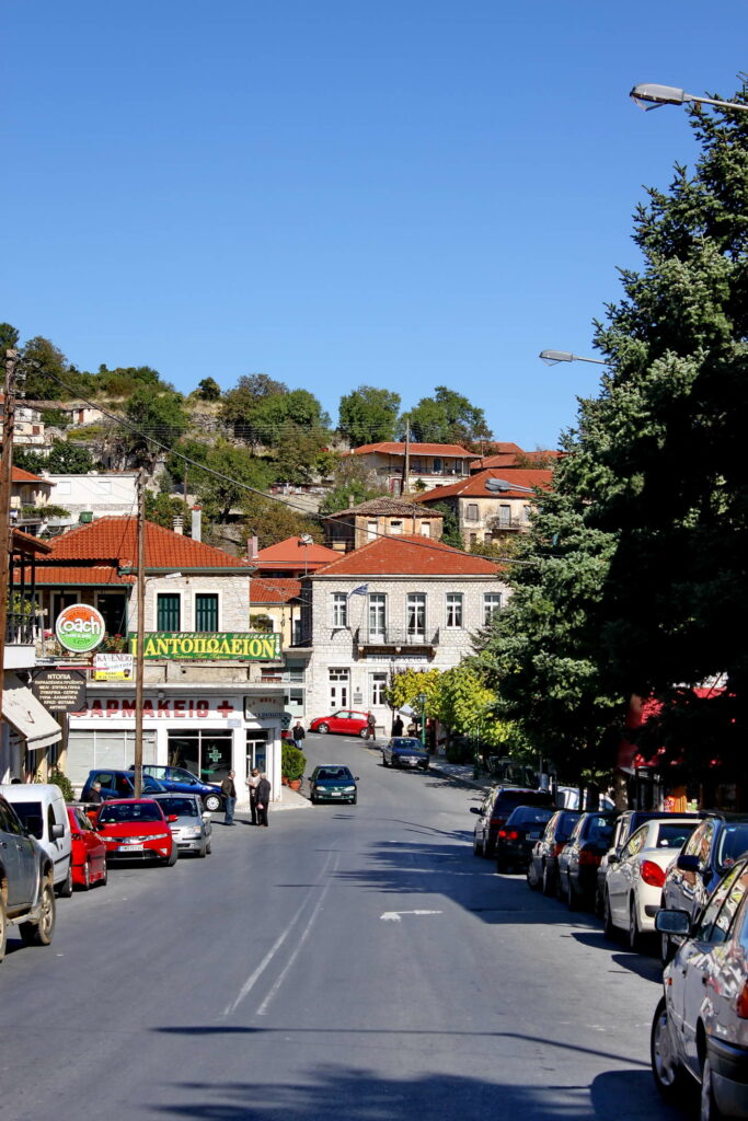 Λεβίδι άνοιξη παράδεισος καλοφαγάδων Μοριά | travel.gr