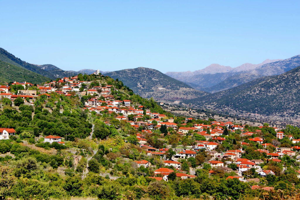 Λεβίδι άνοιξη παράδεισος καλοφαγάδων Μοριά | travel.gr