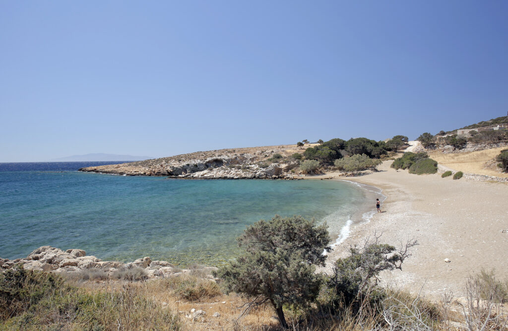 Οι καλύτερες παραλίες της Πάρου -Οι οικογενειακές, οι πολυσύχναστες, οι ...