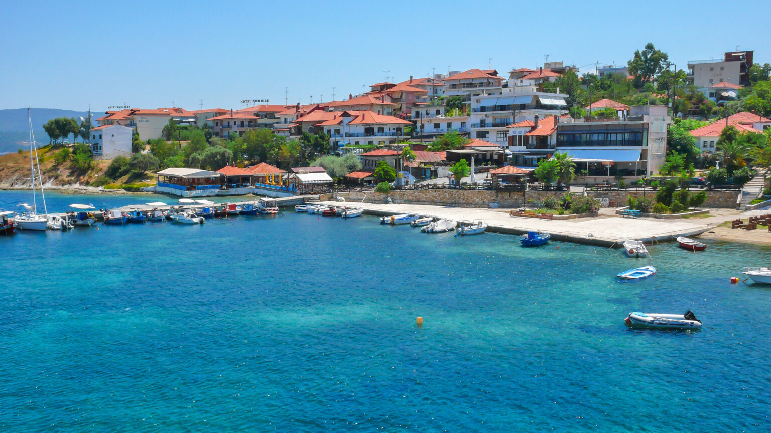 Amouliani: An Island off Halkidiki, northern Greece| travel.gr