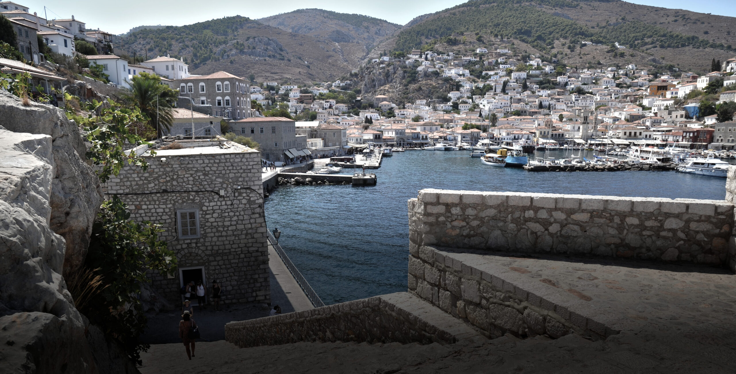 Ύδρα, ένα νησί για όλες τις εποχές | travel.gr