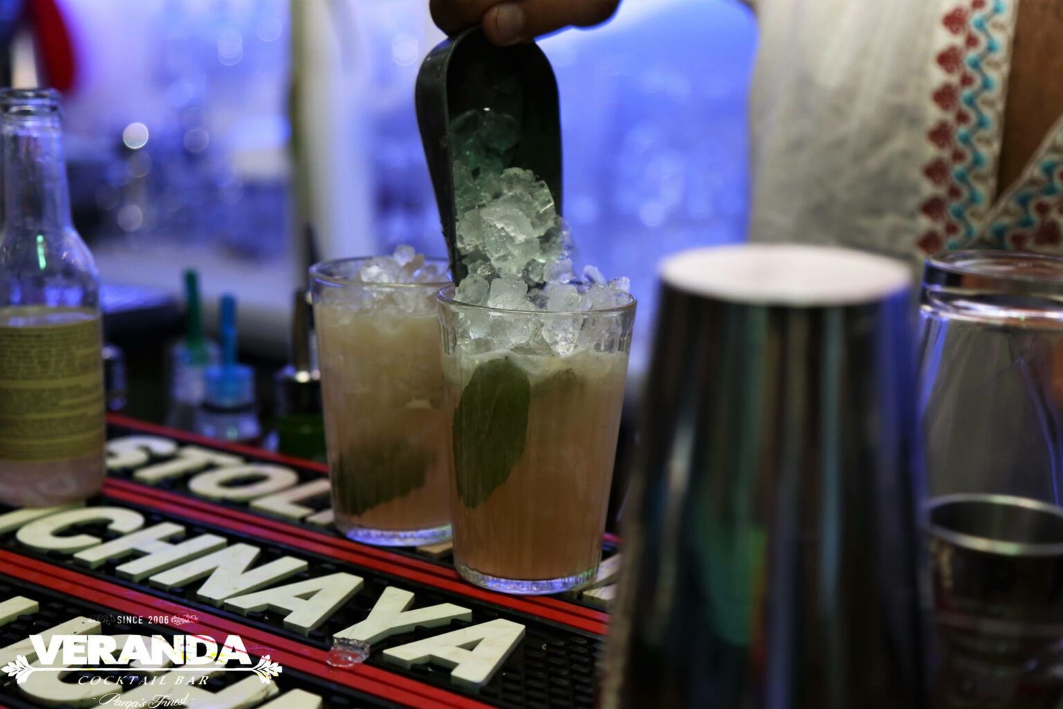 Parga's Nightlife: Great Bars and Unforgettable Views| travel.gr