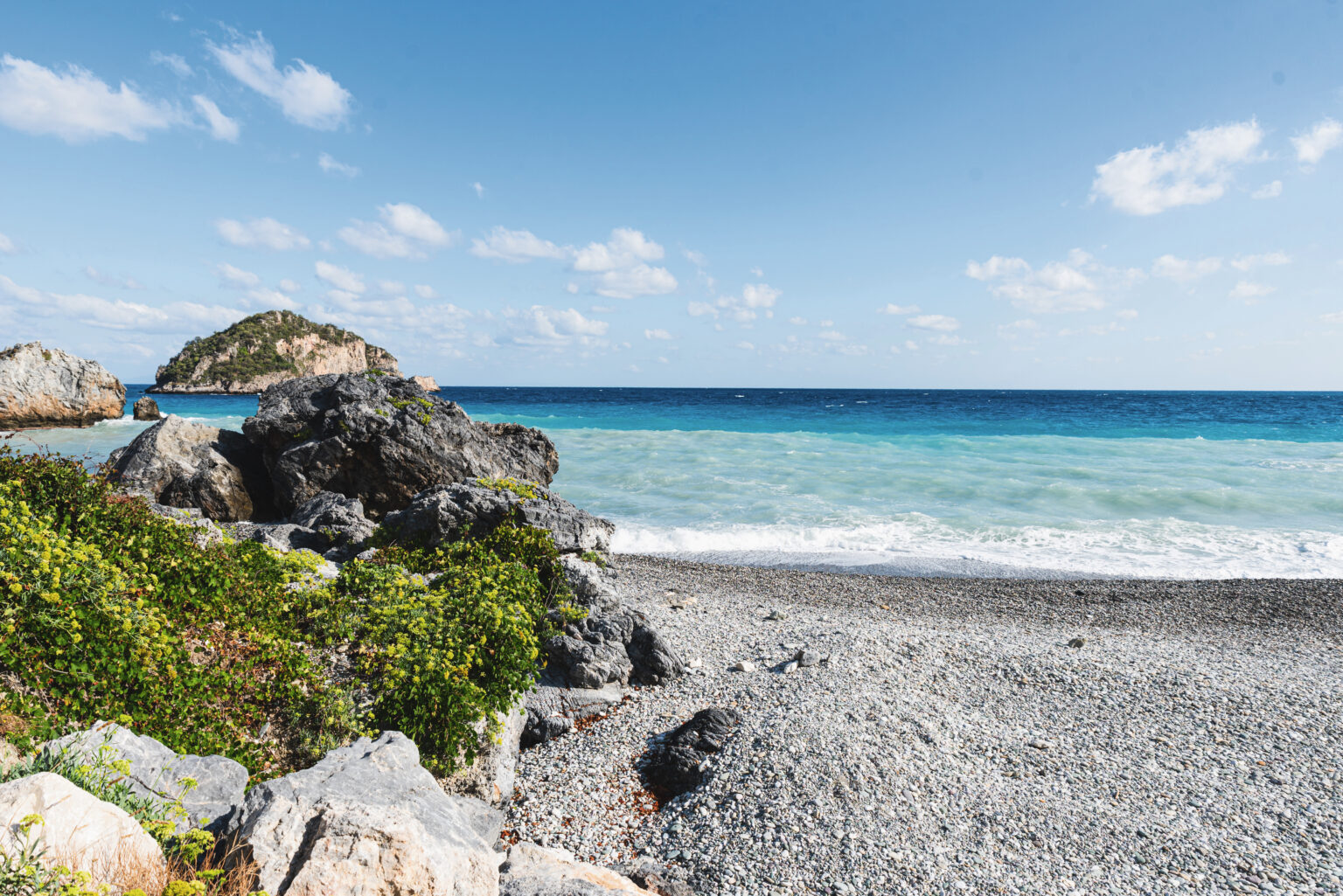 Παραλίες στην Εύβοια | travel.gr