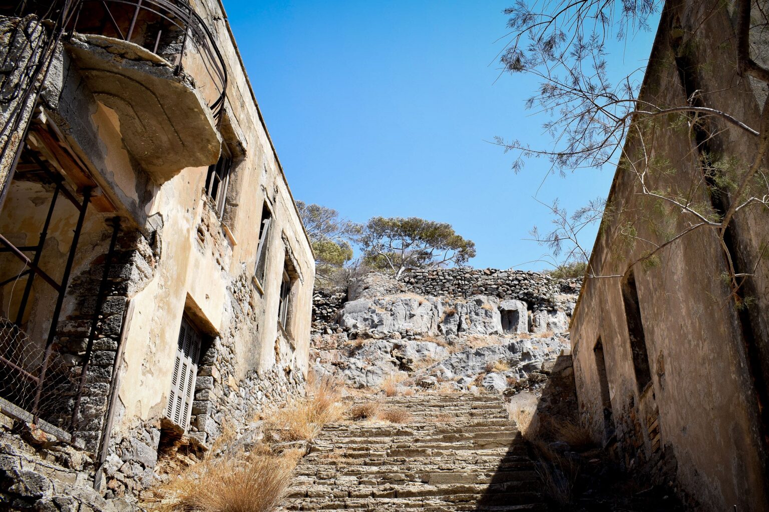 Σπιναλόγκα νησάκι Κρήτη ιστορία συναγωνίζεται Κνωσό | travel.gr