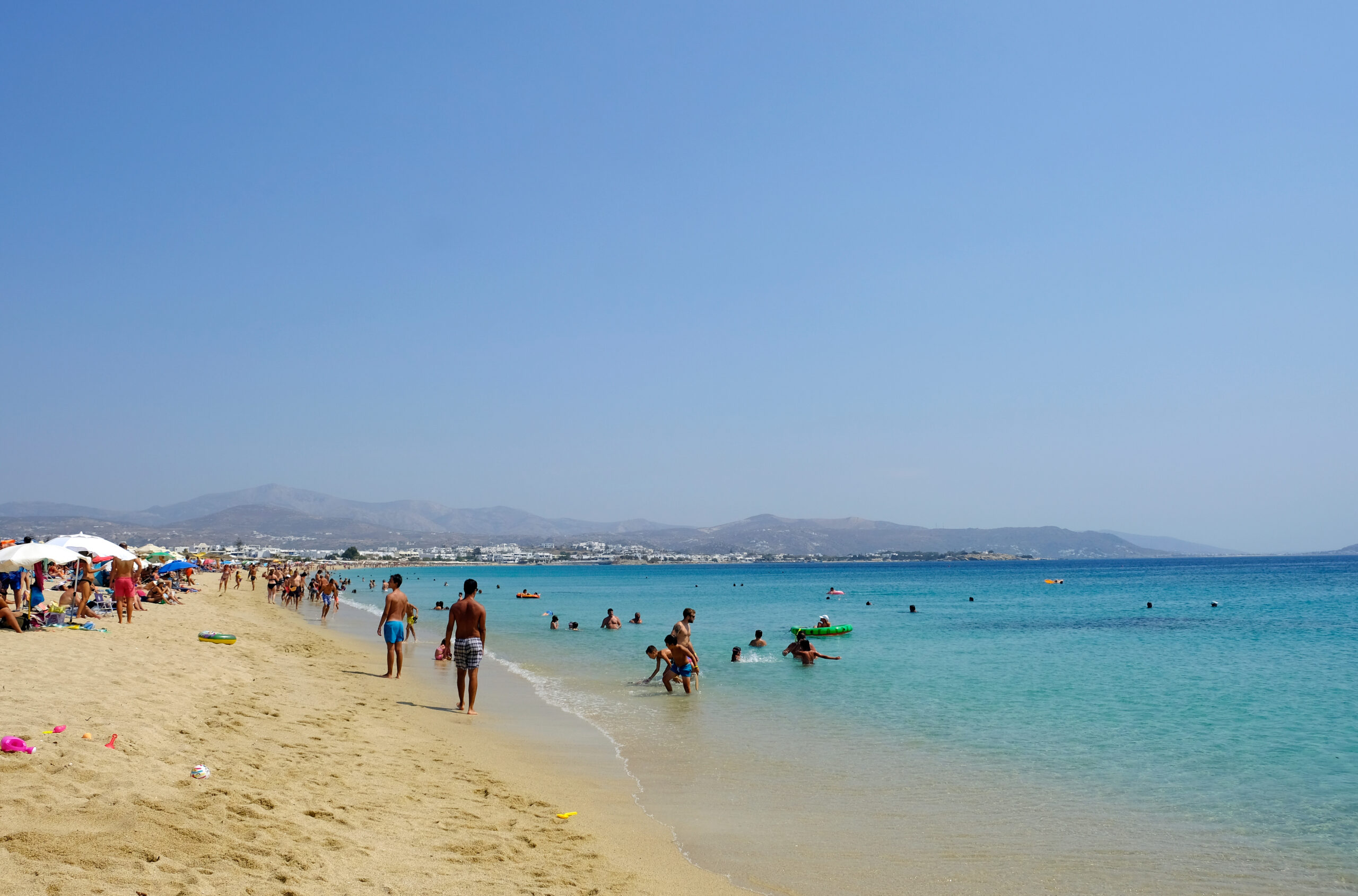 Οι ωραιότερες παραλίες της Νάξου: Απέραντες αμμουδιές ιδανικές για ...
