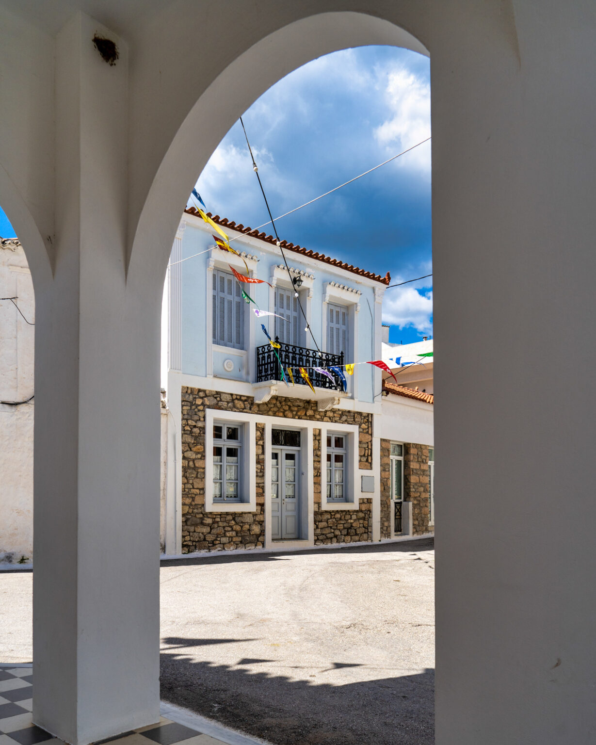 Ανακαλύπτοντας ιστορία και ομορφιές της Ερμιόνης | travel.gr