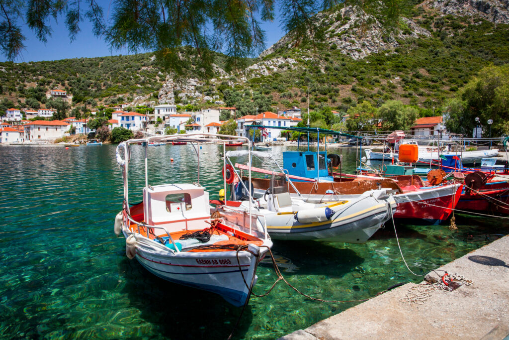Μηλίνα: Το παραθαλάσσιο χωριό του Νότιου Πηλίου | travel.gr