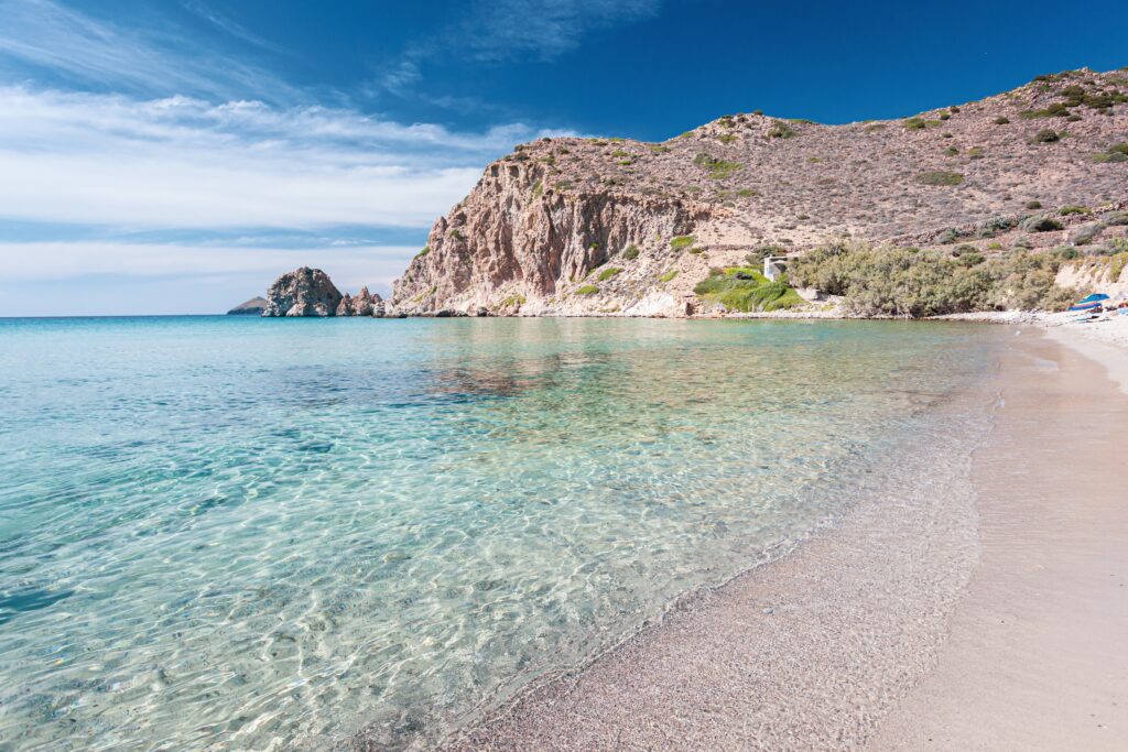 Οι καλύτερες παραλίες της Μήλου | travel.gr