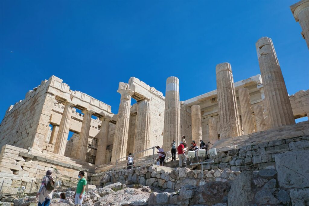 A Guide to the Acropolis: The Sacred Rock of Athens| travel.gr