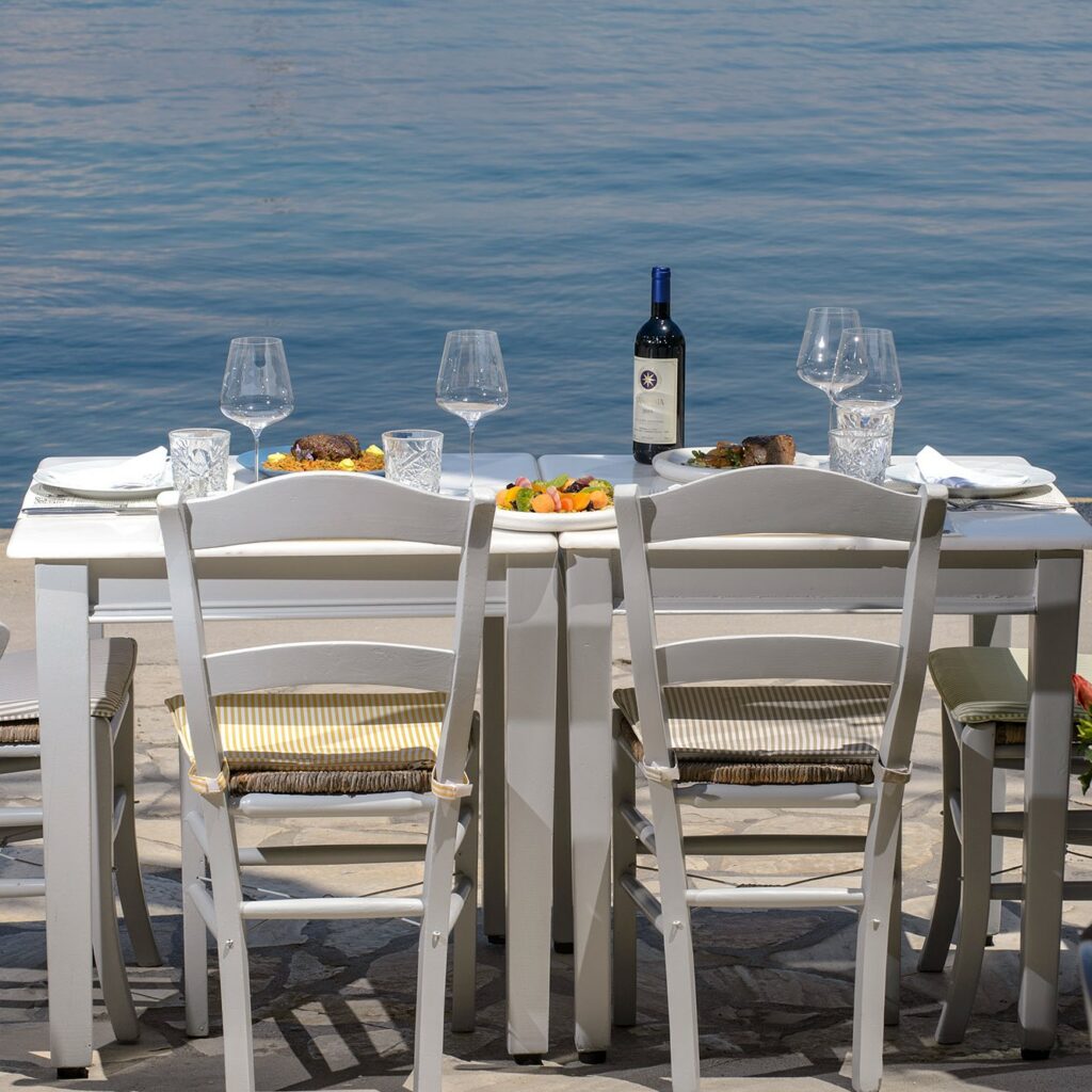 Οι καλύτερες διευθύνσεις Παξούς για τοπικά πιάτα | travel.gr