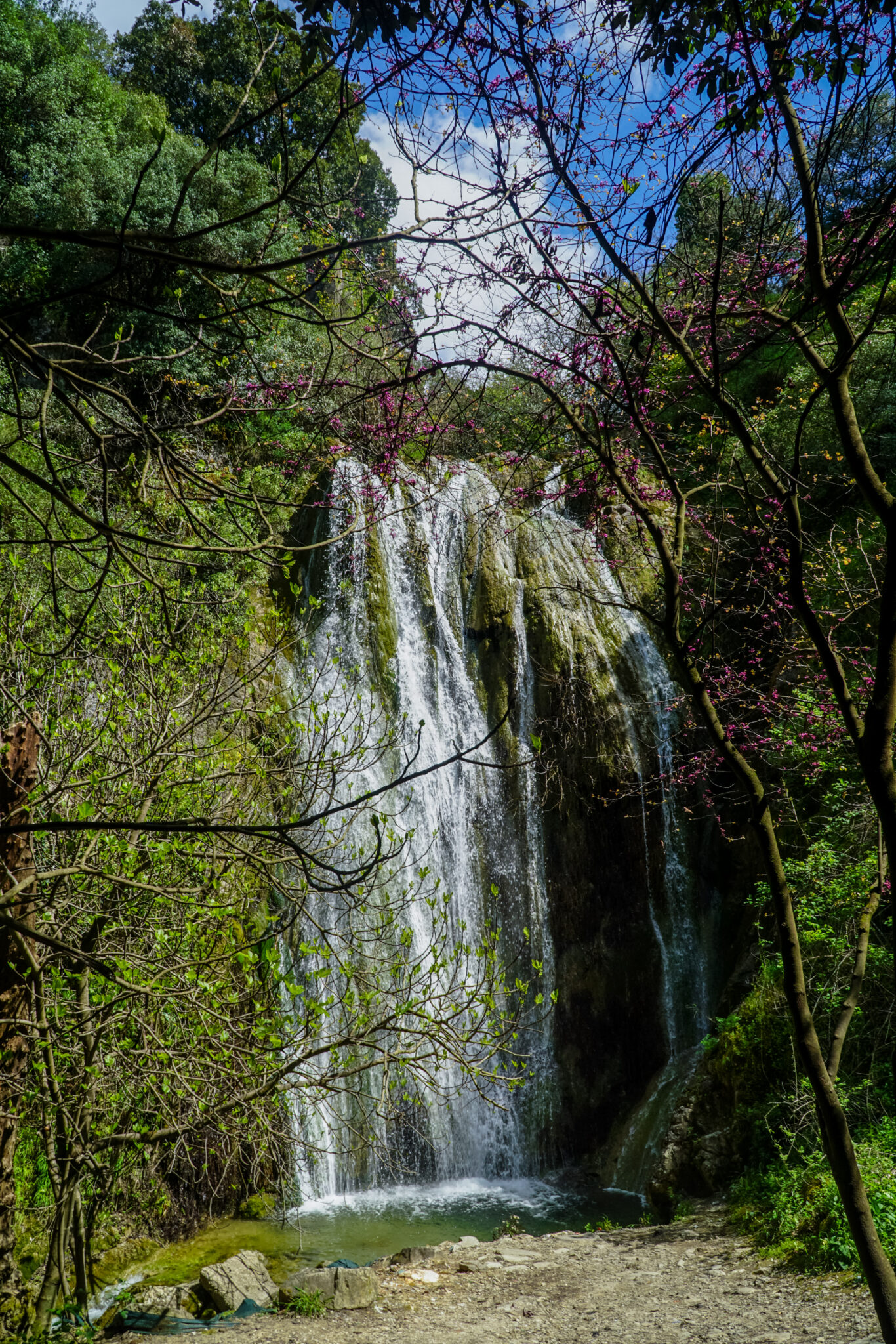 Nymphon Waterfalls: A Sublime Sight in Corfu | travel.gr