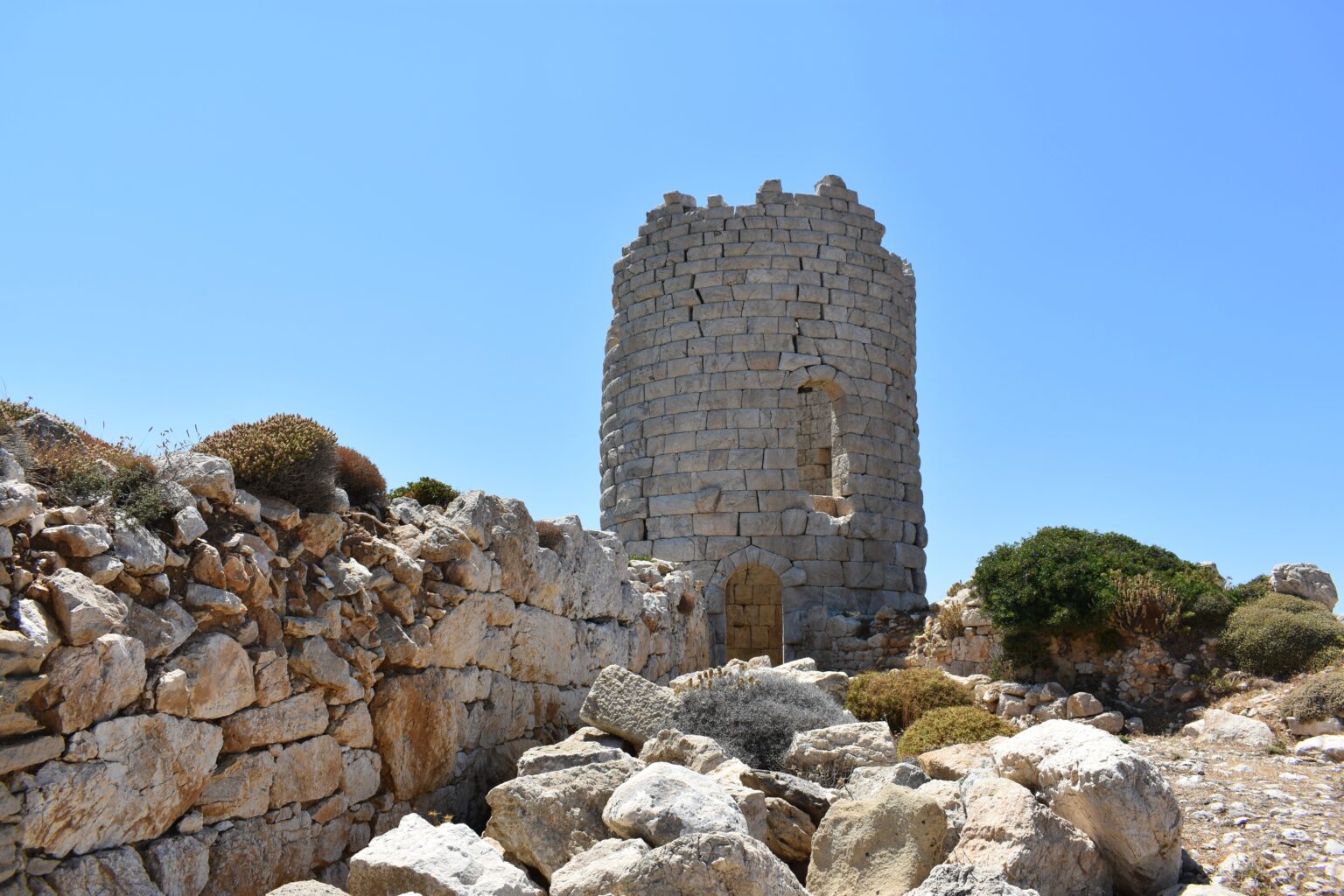 Οι εμπειρίες που πρέπει να ζήσετε στην Ικαρία | travel.gr