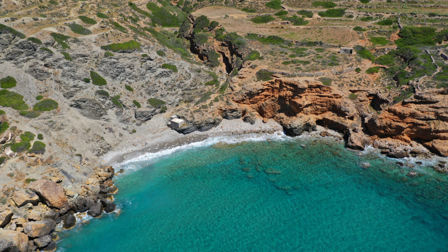 Οι καλύτερες παραλίες της Φολεγάνδρου | travel.gr