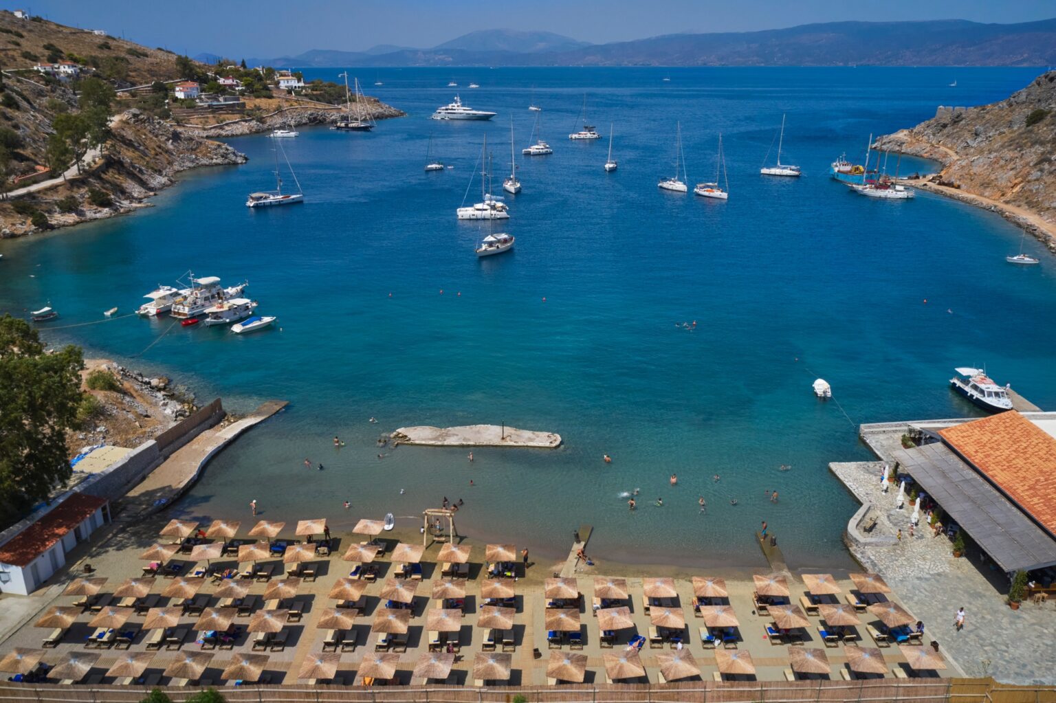 The Saronic Gulf Island of Hydra's Beaches | travel.gr