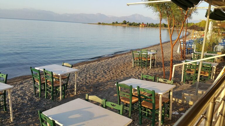 Ερατεινή ένας εναλλακτικός προορισμός Κορινθιακός | travel.gr