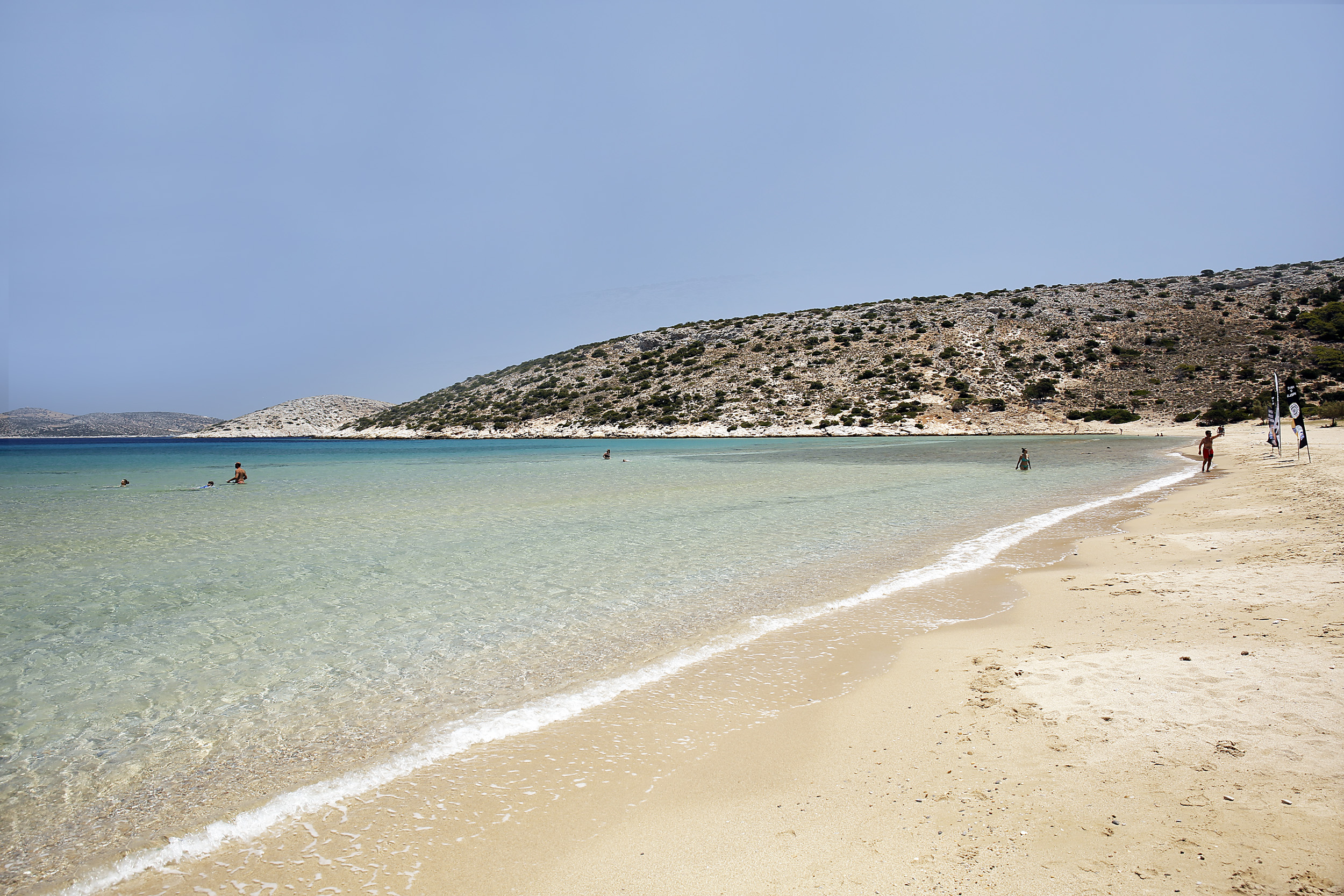 Ηρακλειά: Νησί Μικρές Κυκλάδες σμαραγδένια νερά | travel.gr