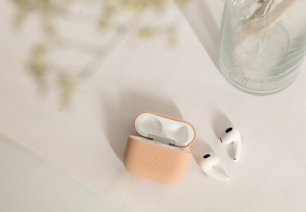 Eco-Friendly Tech: Η NATIVE UNION ελληνική αγορά | travel.gr