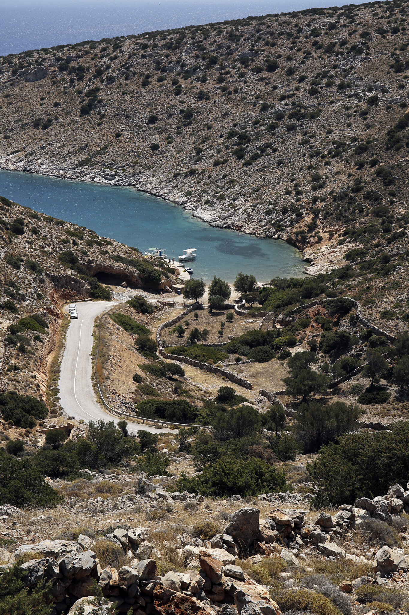 Ηρακλειά: Νησί Μικρές Κυκλάδες σμαραγδένια νερά | travel.gr