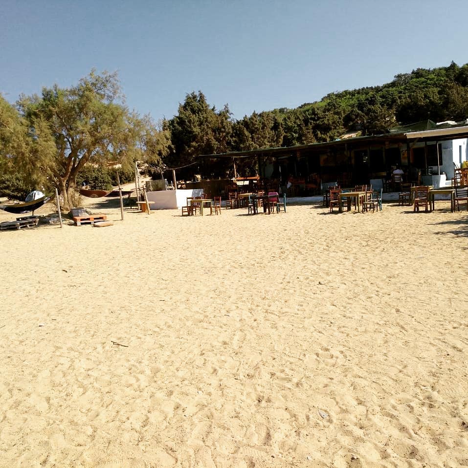 Τραπέζια πάνω στο κύμα, στην Ελλάδα | travel.gr