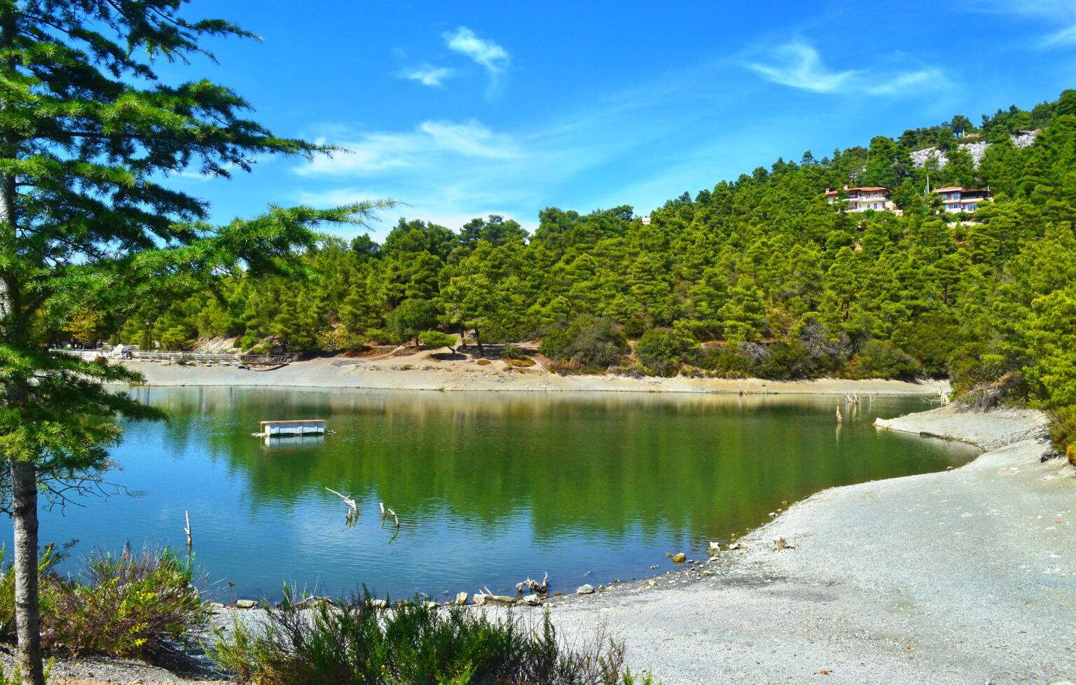 Προορισμοί 1 ώρα από την Αθήνα | travel.gr