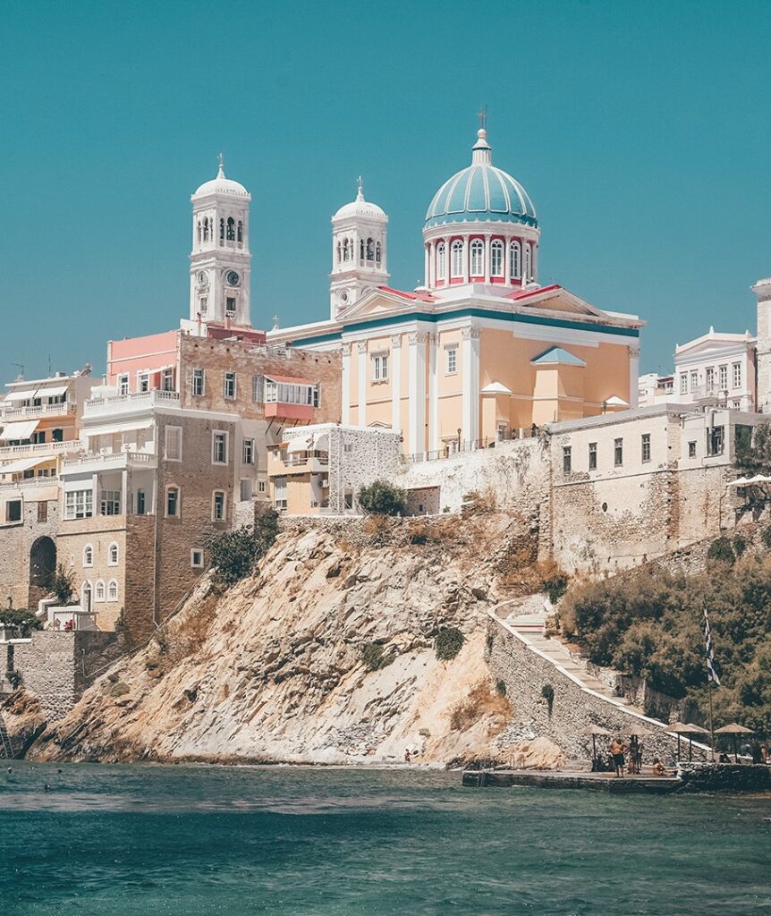 Σύρος, η αρχόντισσα των Κυκλάδων -Οδηγός για το νησί | travel.gr