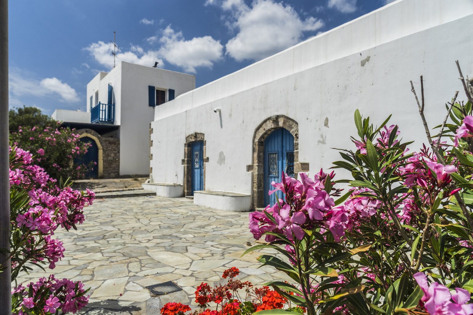 Avlemonas: Mediterranean's Scenic Fishing Villages | travel.gr