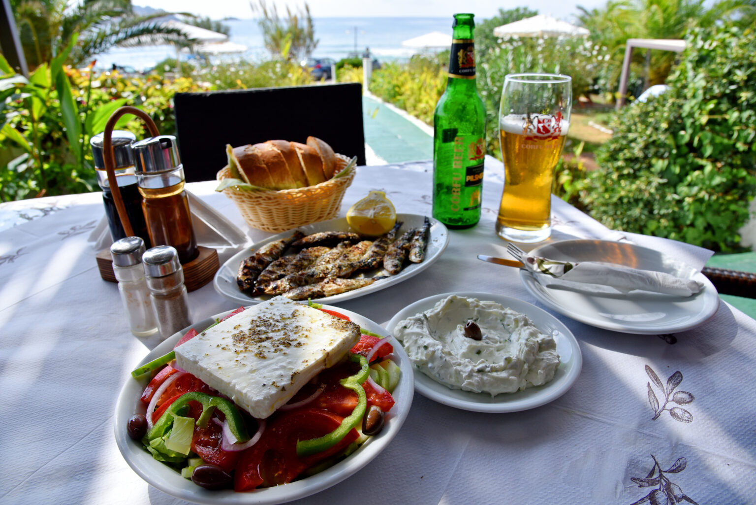 7 επιλογές για φαγητό στα χωριά της Κέρκυρας | travel.gr