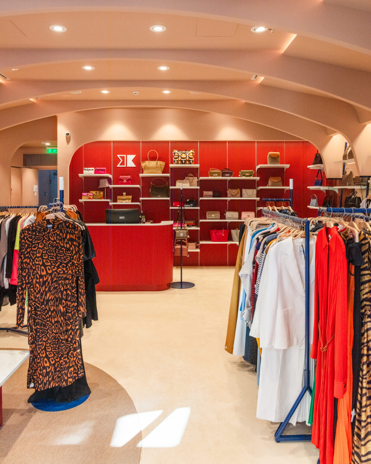 Experience Shopping Designer Outlet Athens| travel.gr