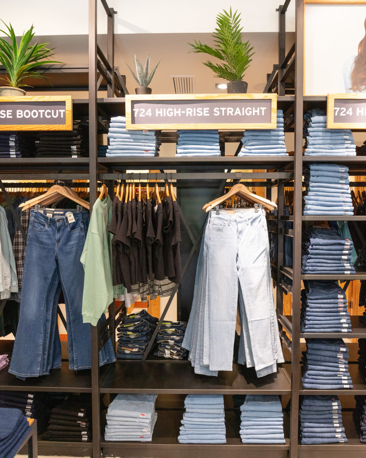 Experience Shopping Designer Outlet Athens| travel.gr