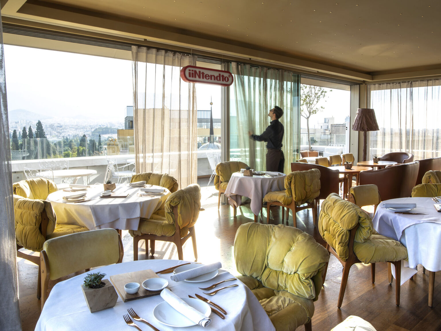 8 στάσεις για brunch στο κέντρο της Αθήνας