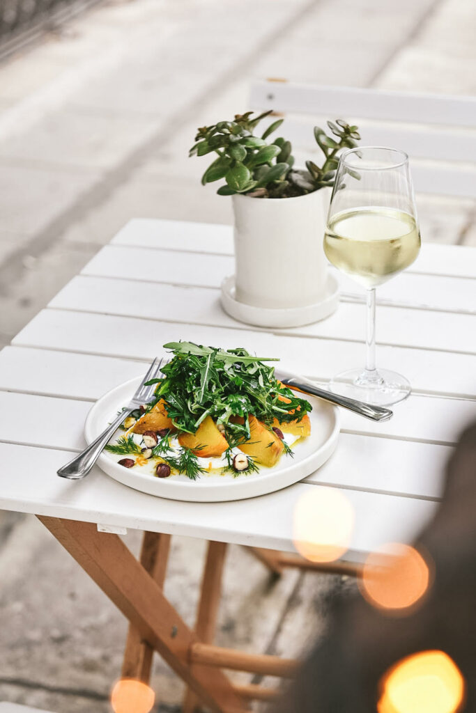 Best Places to Eat in Athens' Pangrati Now | travel.gr