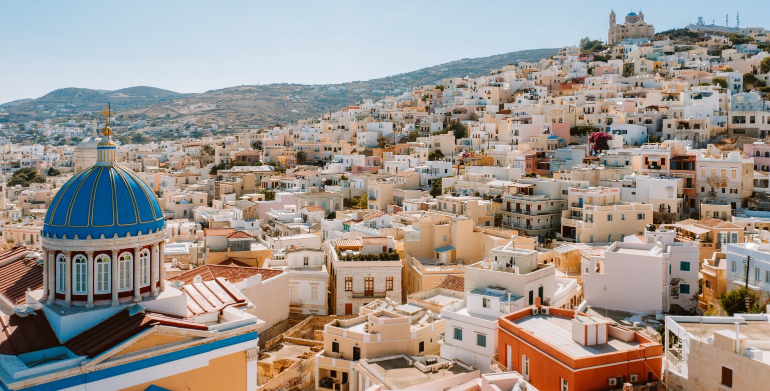 Σύρος, η αρχόντισσα των Κυκλάδων -Οδηγός για το νησί | travel.gr