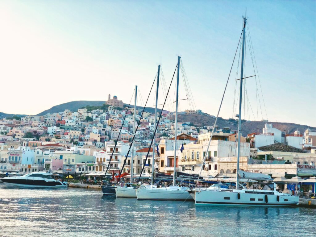 Σύρος, το κομψοτέχνημα των Κυκλάδων | travel.gr