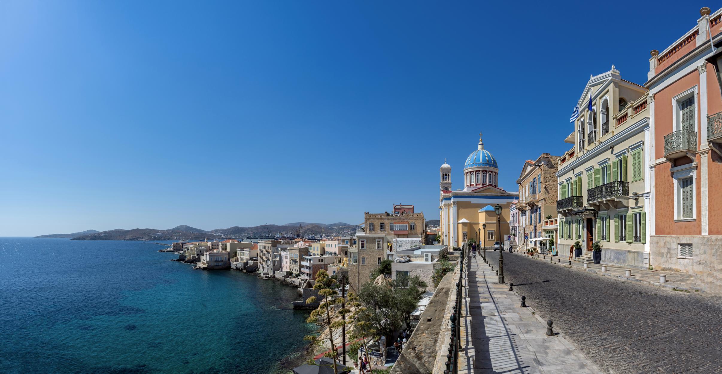 Σύρος, η αρχόντισσα των Κυκλάδων -Οδηγός για το νησί | travel.gr