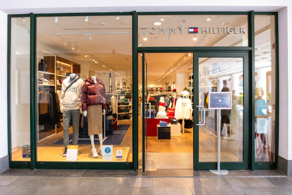 Αγορές στο Designer Outlet Athens | travel.gr