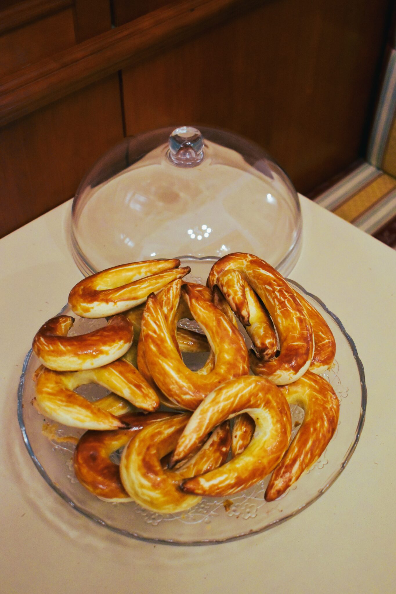 3 καφέ παλιά πόλη Μπρατισλάβα γλυκά της Σλοβακίας | travel.gr